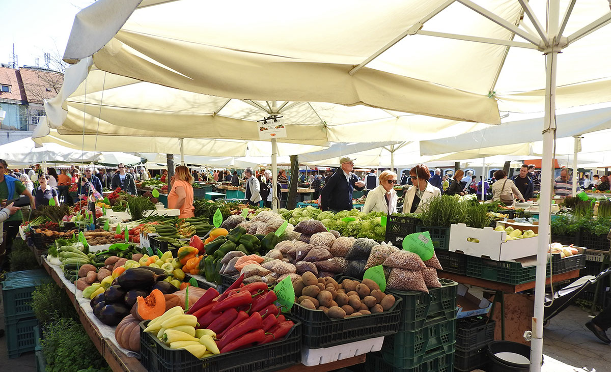 pijaca-zelenjava – Lepo je živeti